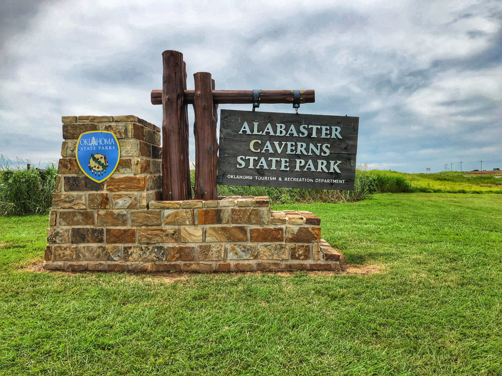 Roadtrippin’: Exploring Gloss Mountain, Alabaster Caverns, and Great ...